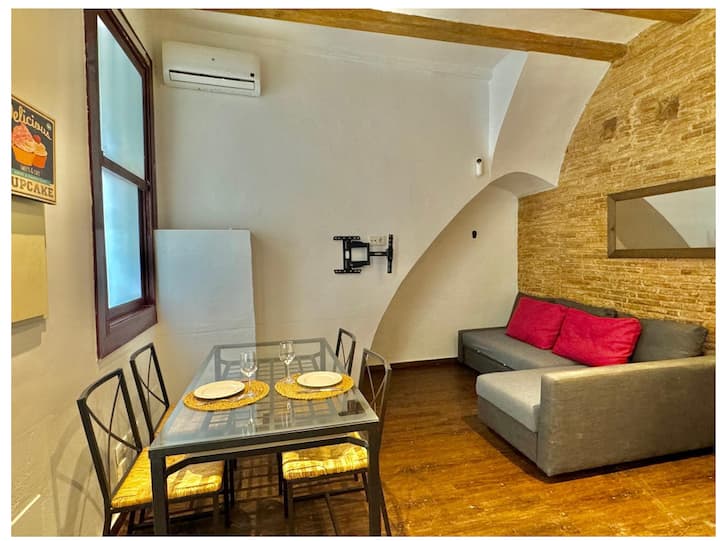 Beautiful And Peaceful Apartment In Barcelona - Barcelona