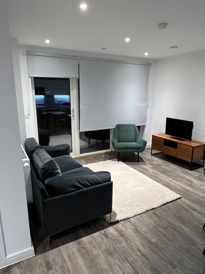 A Modern And Cozy One-bedroom Apartment - Barking