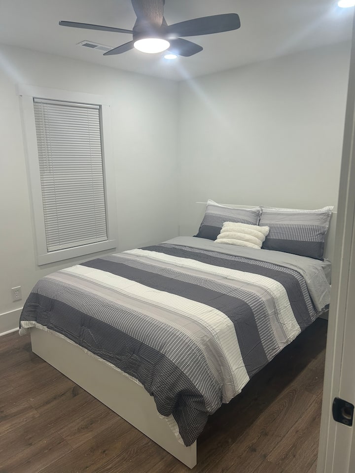 Room Charlotte University ÁRea. - Charlotte, NC