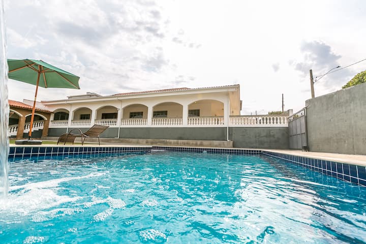 Casa Perfeita Para Confraternizações - Atibaia