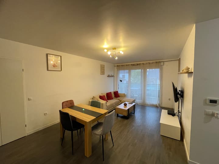 Parc Asterix*paris*cdg Airport *Avec Parking Privé - Plailly