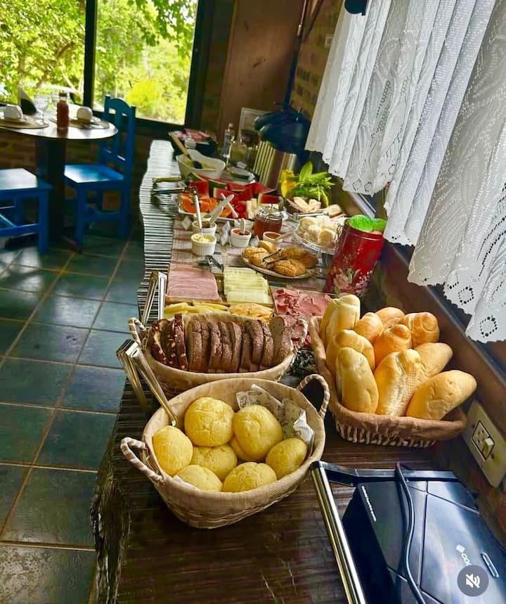 Bangalôs Aconchegante Com Café Da Manhã - Imbituba