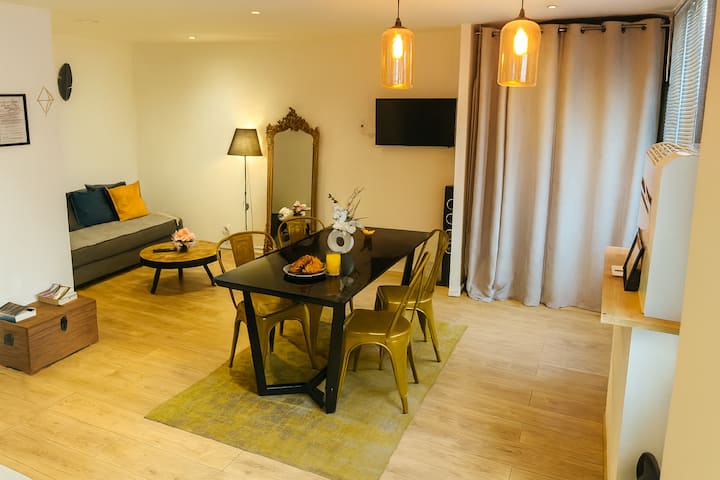 Suite Avec Jacuzzi - Plein Centre Montpellier - Montpellier