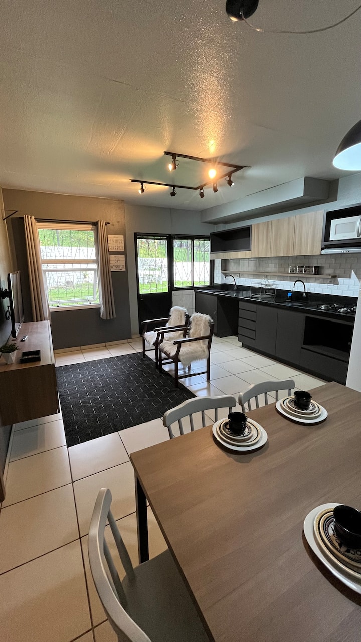 Apartamento Térreo Mobiliado Em Santa Cruz Do Sul - Santa Cruz do Sul