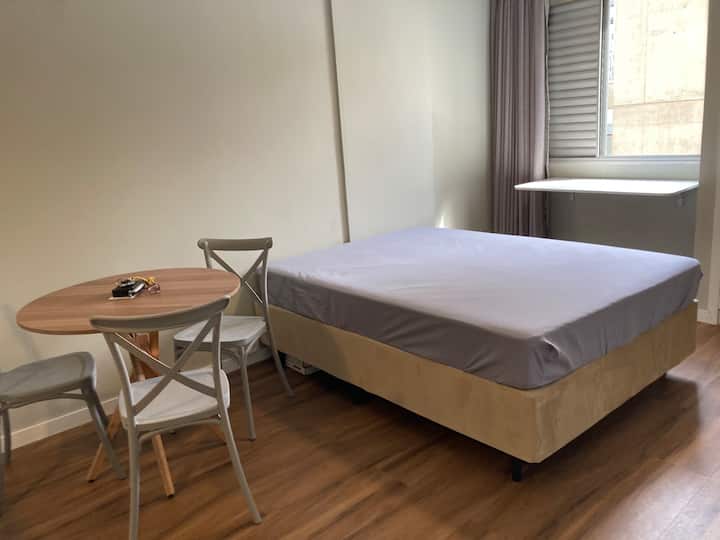 Studio Com Garagem Próximo Ao Cambuà - Campinas