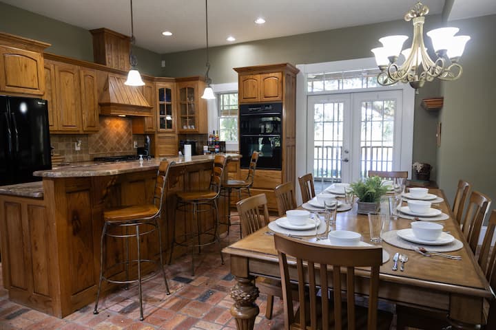Biloxi Bay Retreat With Private Fishing Access - Gulfport, MS