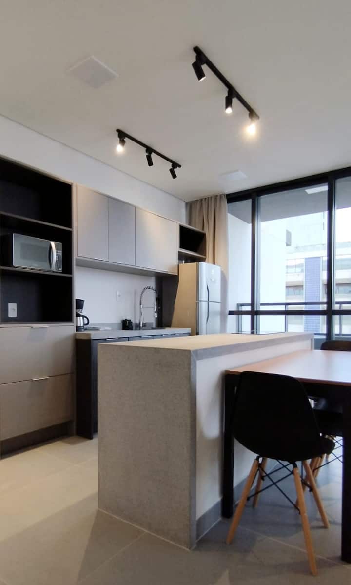 Vista Incrível Em Apê Exclusivo | By Housi - Campinas