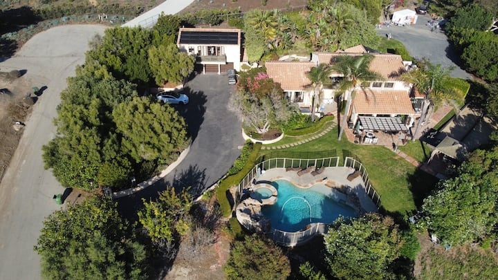 Via Cabrillo Resort - Zuma Beach, Malibu