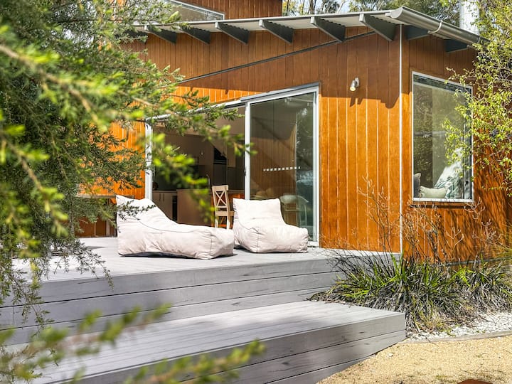 Umi Beach House - Binalong Bay