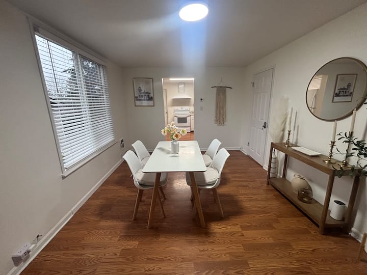 Cozy & Charming Unit In Everett Historic District - Everett