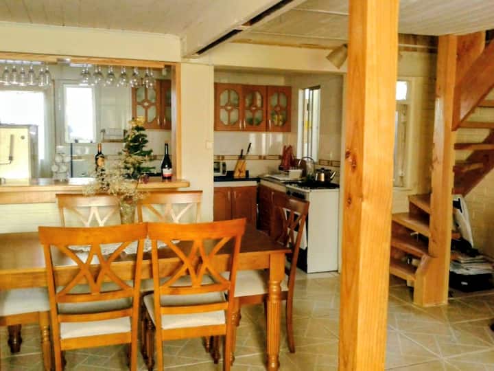 Casa Céntrica En Villarrica Hasta. 8 Personas - Los Ríos