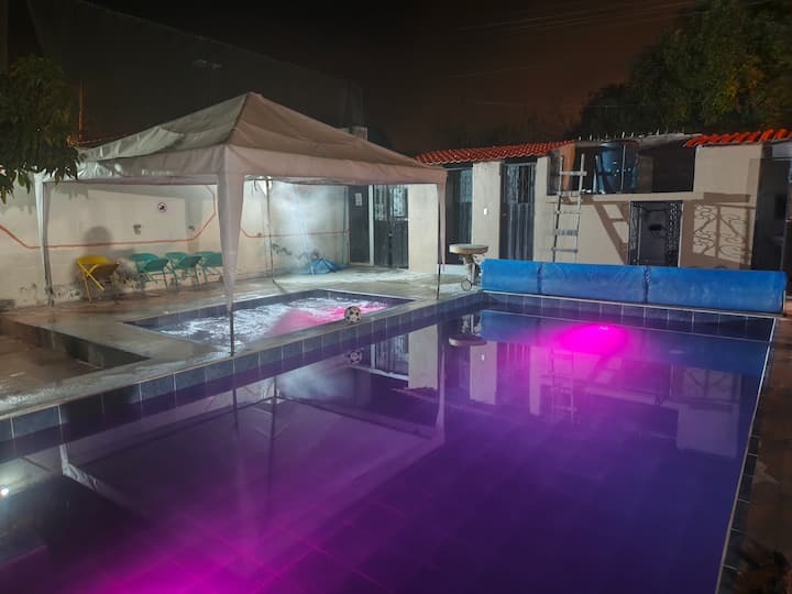 Casita Monrom - Quito