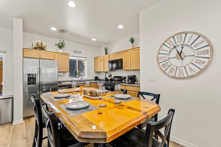 Flagstaff Getaway, A Perfect Family Spot 5 Star - Flagstaff, AZ