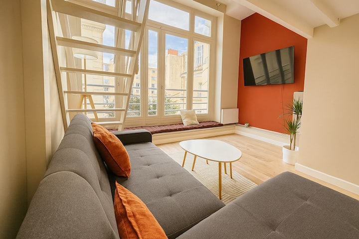 Lumineux T3 Sur La Place De La Comédie, Très Calme - Montpellier