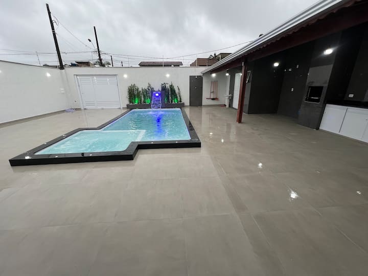 Casa Temporada Itanhaem Com Piscina 04 - Brasil