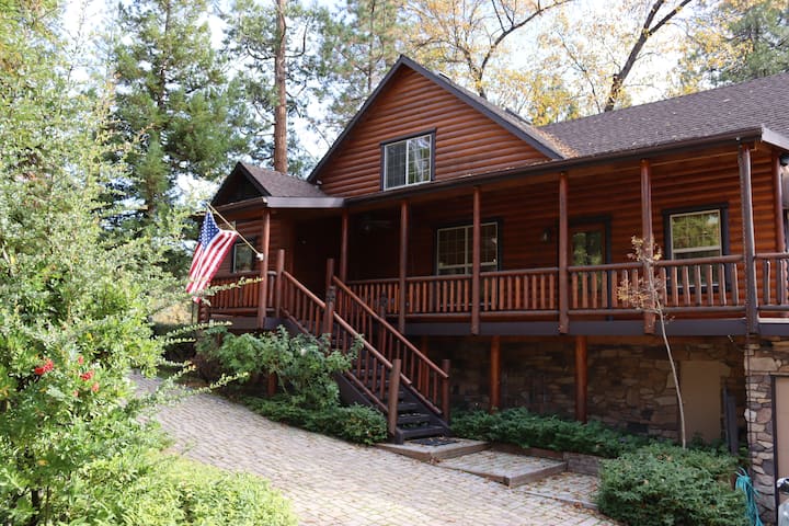 Cozy Family Cabin - Short Walk To The Pines - Bass Lake, CA