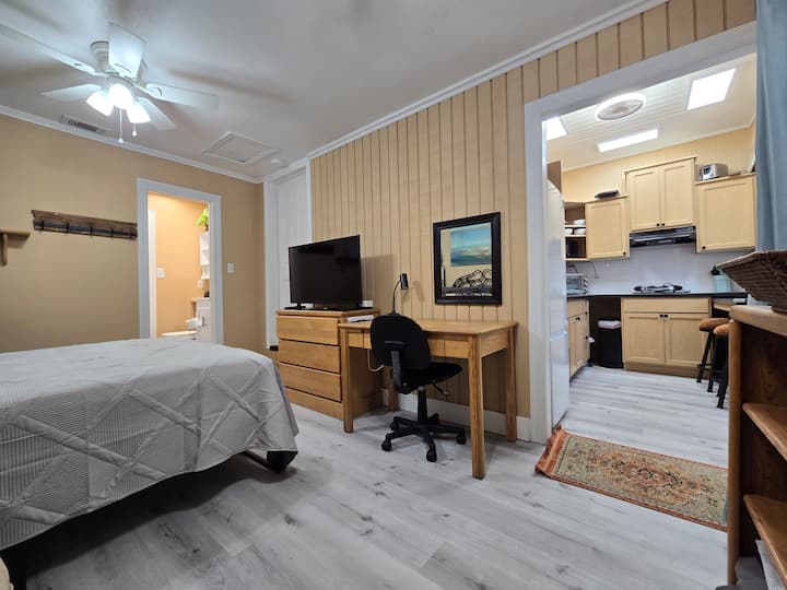 Cozy Studio Near Hospitals - Temple, TX