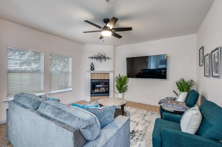 Breathtaking & Sunset Haven Near Lake Lewisville - Little Elm, TX