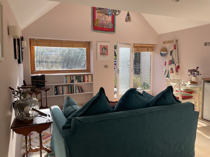 One-bed Stylish & Cosy Spot For Visiting Wells. - Glastonbury