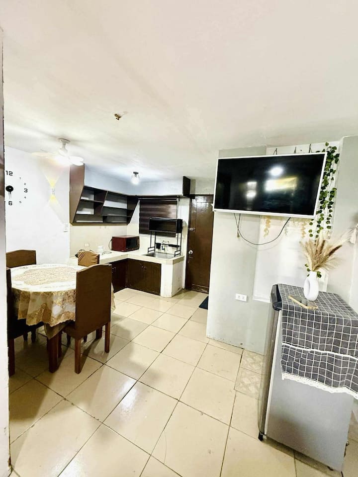 Cute Charm Cozy Spacious Apartment In Downtown Cdo - Cagayan de Oro