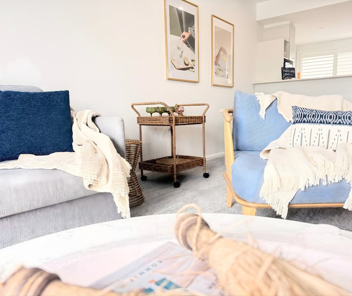 Pacific Blue Poolside Escape – Salamander Bay - Port Stephens