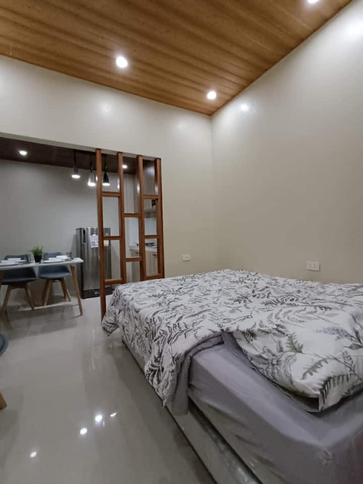 Minimalist Studio. With Wifi. + Parking - General Santos