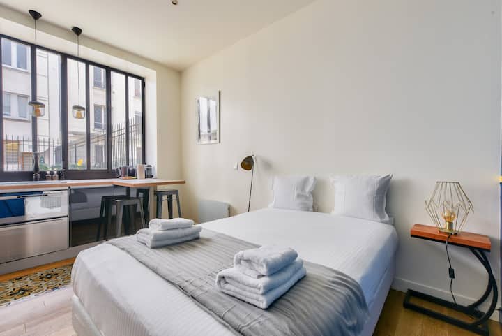 Studio Moderne 15 Mn à Pieds De L'arc De Triomphe - Porte de Clichy