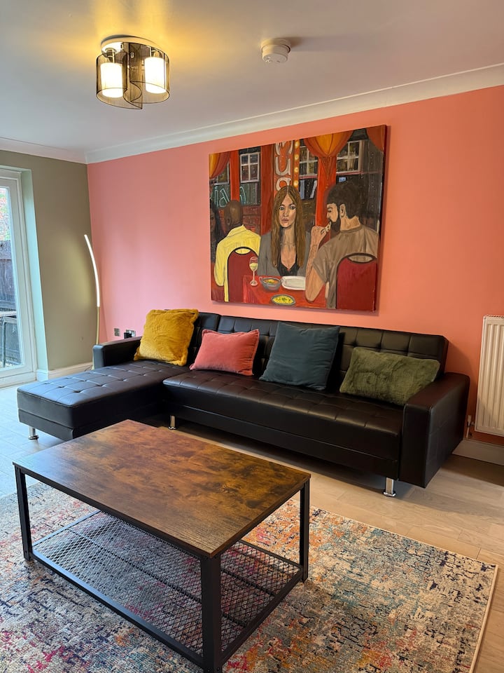 Stunning House In Chorlton -