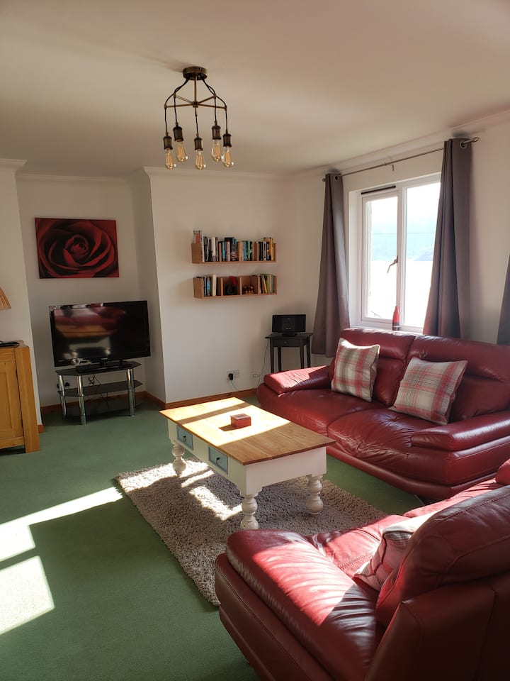 Bungalow With Loch View - Tighnabruaich