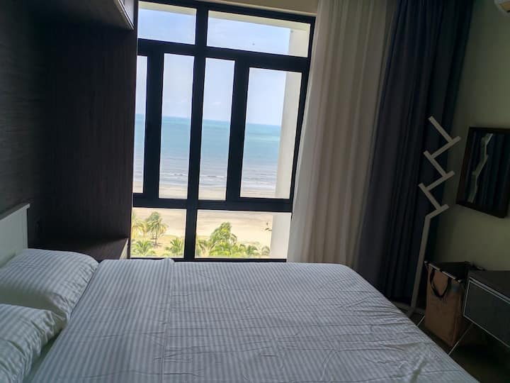 Homestay Rasa Ombak - Seaview Right From Your Bed. - Kuantan
