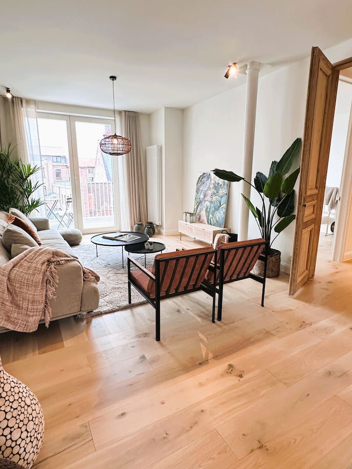 Stijlvol Appartement In Het Hart Van Roeselare - Izegem