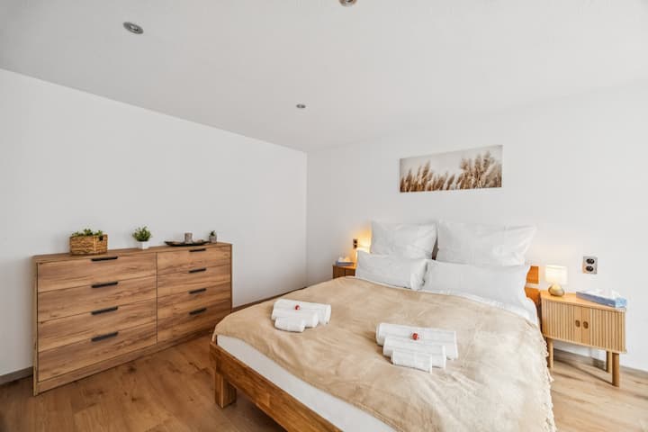 Remo-idylle Dans La Vieille Ville Au Bord Du Lac 1 - Amden