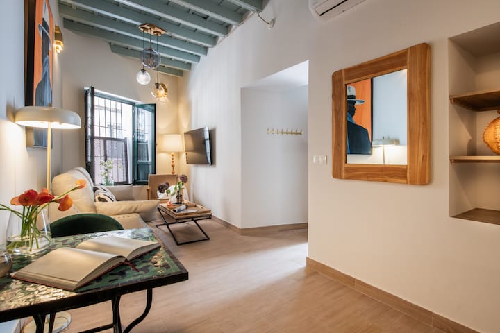 Estudio Moderno En Pleno Centro - Camas