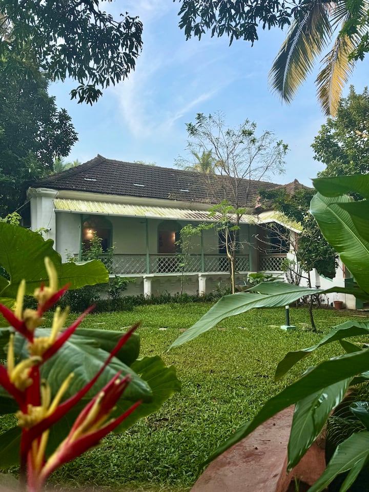 Boutique Heritage Room | 350 Year Portuguese House - Goa