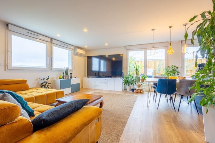Spacieux Rooftop 135m2 Avec Terrasse Et Parking - Burdeos