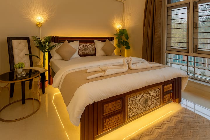 Grover Homestays - Luxury Room In 2 Bhk / Backyard - Faridabad