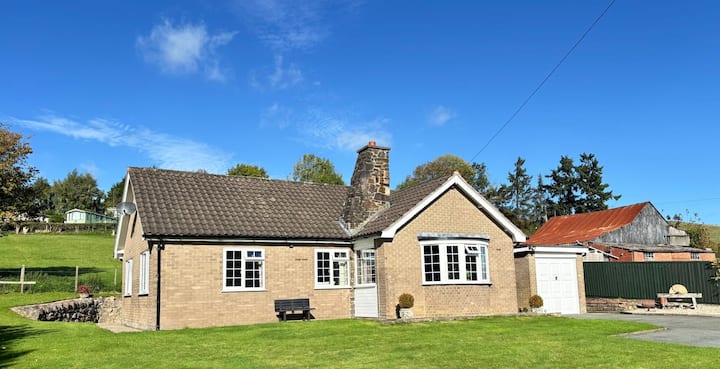 Tŷ Newydd (Cosy Bungalow) - Welshpool