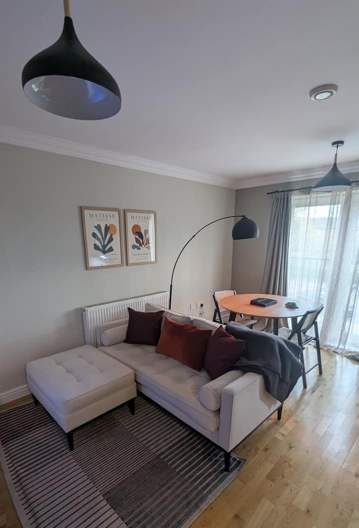 Stylish 1 Bed Flat In Central Cheltenham - 첼트넘