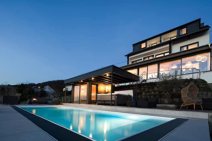 Grand Opening – Villa Orange Tree Up To 22 Guests - Zell (Mosel)