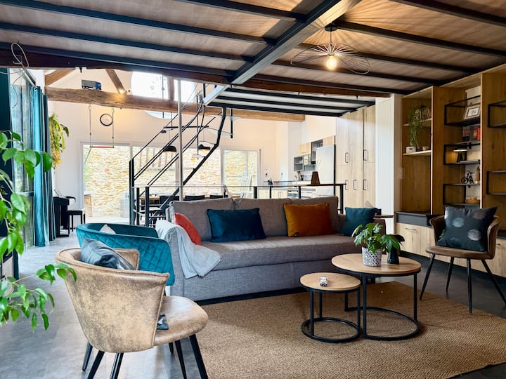 Grange Moderne Près D’orly Avec Espaces Extérieurs - Essonne