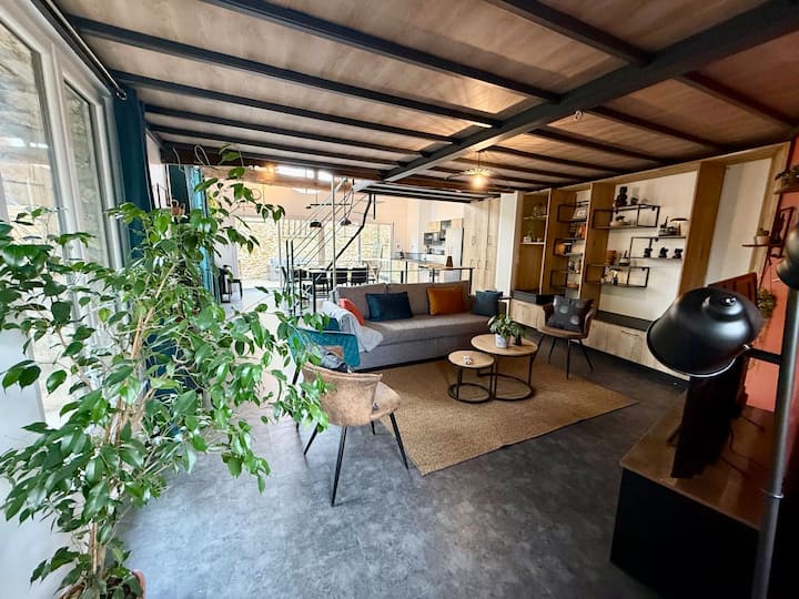 Grange Moderne Près D’orly Avec Espaces Extérieurs - Essonne