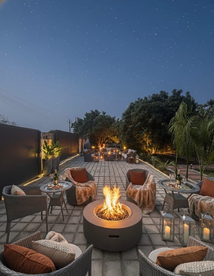 Forest Suite With Mountain View Near Safrai Gate - Jim Corbett National Park