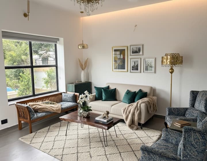 Pet-friendly Mountain-view Suite Near Safari Gate - Jim Corbett National Park