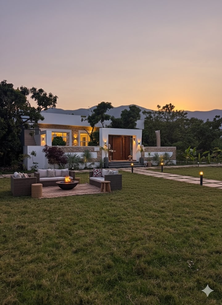 Boutique Forest Suite With Panoramic Mountain View - Jim Corbett National Park