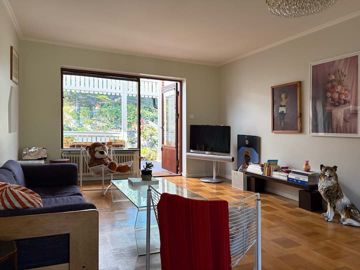 Familjevänligt Radhus I Härliga Mälarhöjden - Stockholm