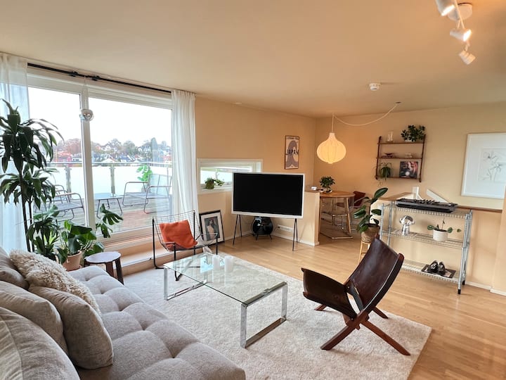 Stilfull Og Sentral Leilighet Med Stor Takterrase - Stavanger