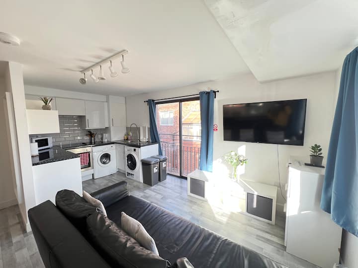 Cosy 2br Apt Near Ntu & City Centre- Freeparking - Nottingham