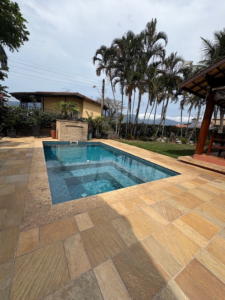 Casa Com Piscina E Churrasqueira Na Praia Deserta - Ilhabela