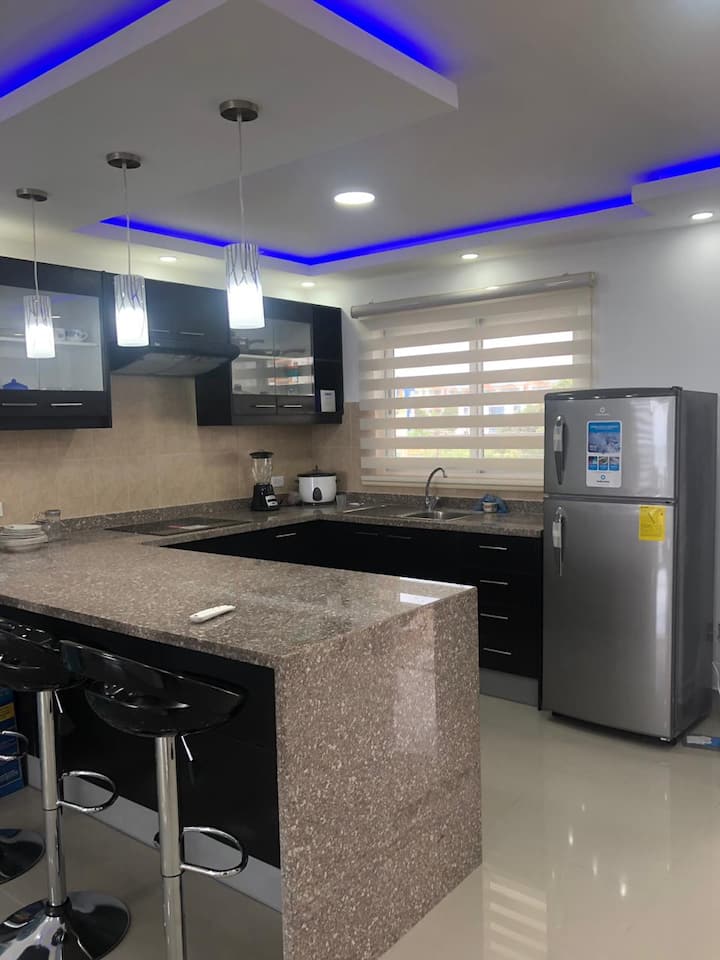 Departamento Frente Al Mar - Tonsupa