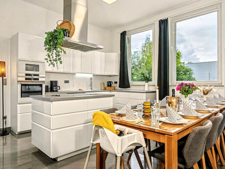 Scandi Loft For 12|sauna|whirlpool|gaming - Nuremberg, Germany